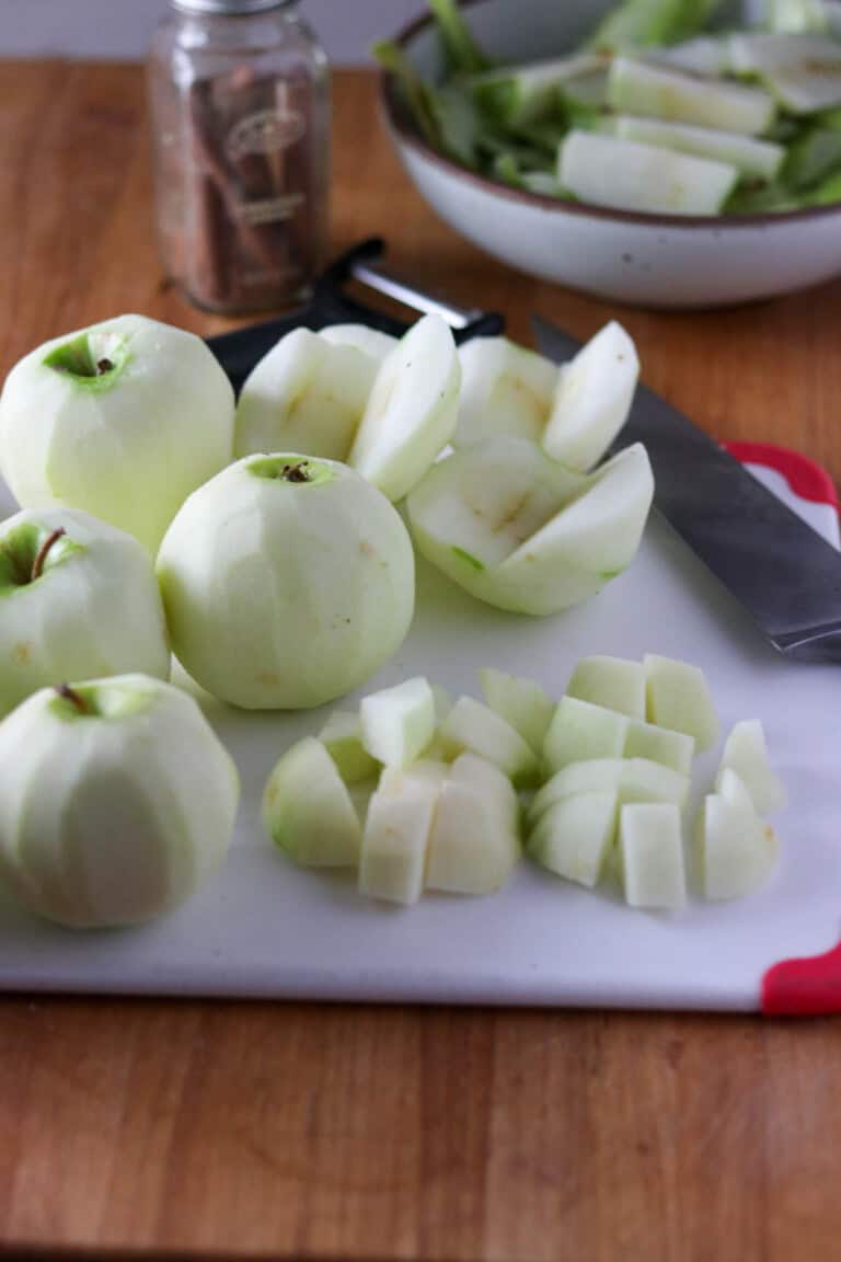 Easy Stovetop Cooked Apples